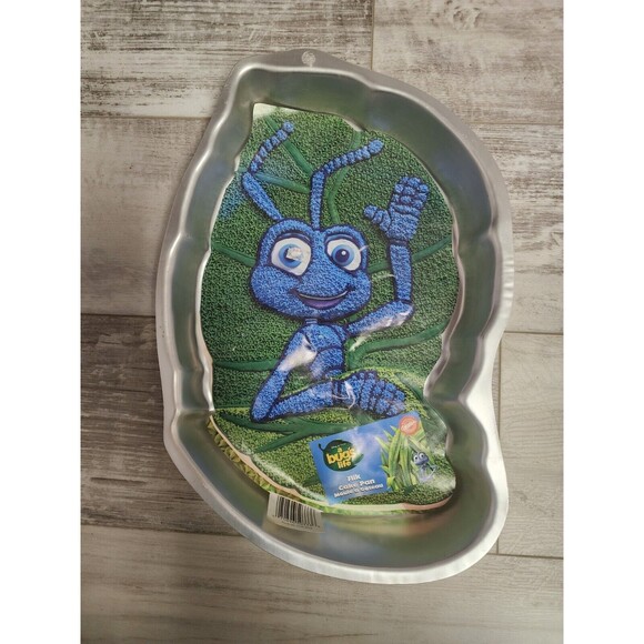 Wilton | Kitchen | Vintage 998 Wilton A Bugs Life Flik Cake Pan Disney ...